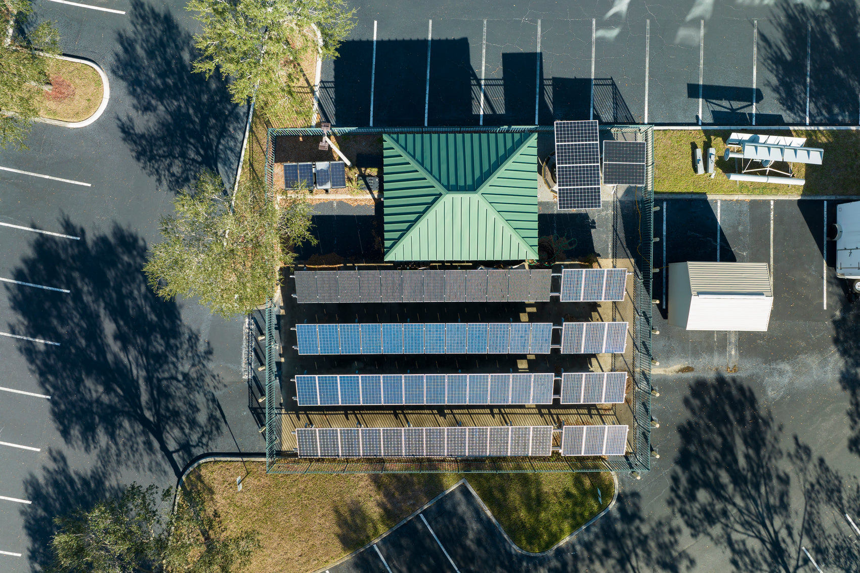 World Of Sun & Windpower Solar